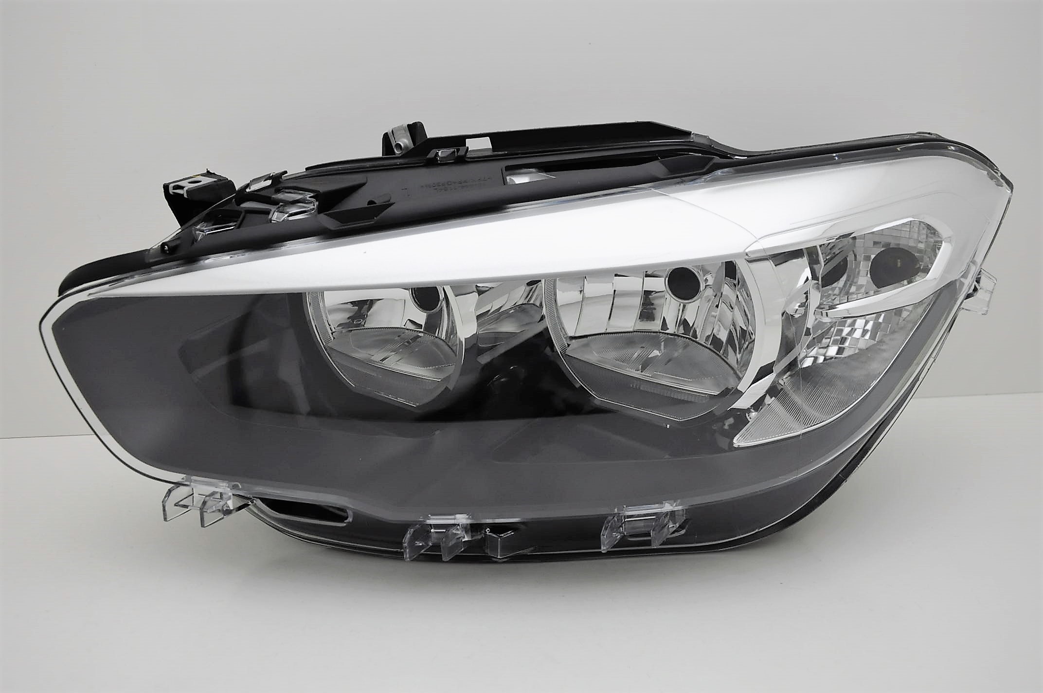 BMW 1 F20 F21 2015- REFLEKTOR LEWY NOWY H7/H7/LED
