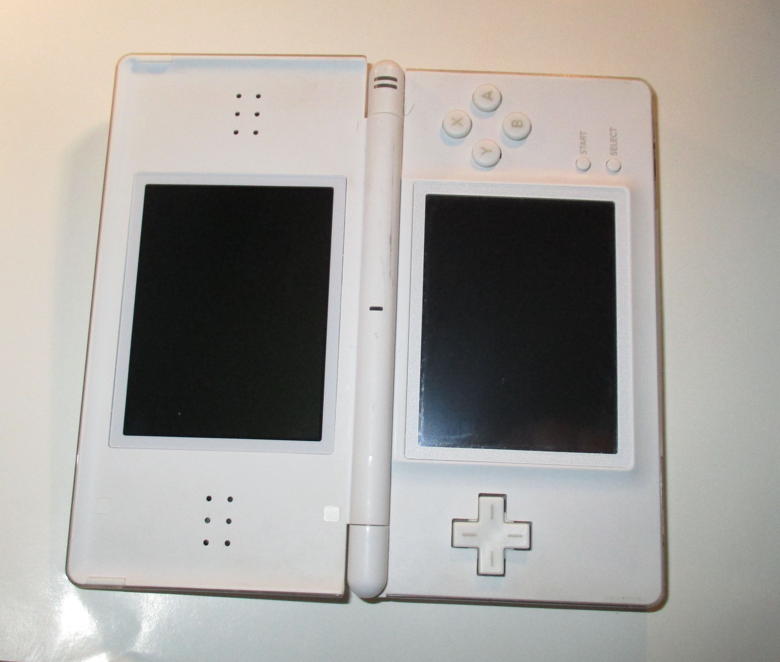 Konsola Nintendo DS Lite DSL 10 gier Gameboy - 7645552217 - oficjalne ...