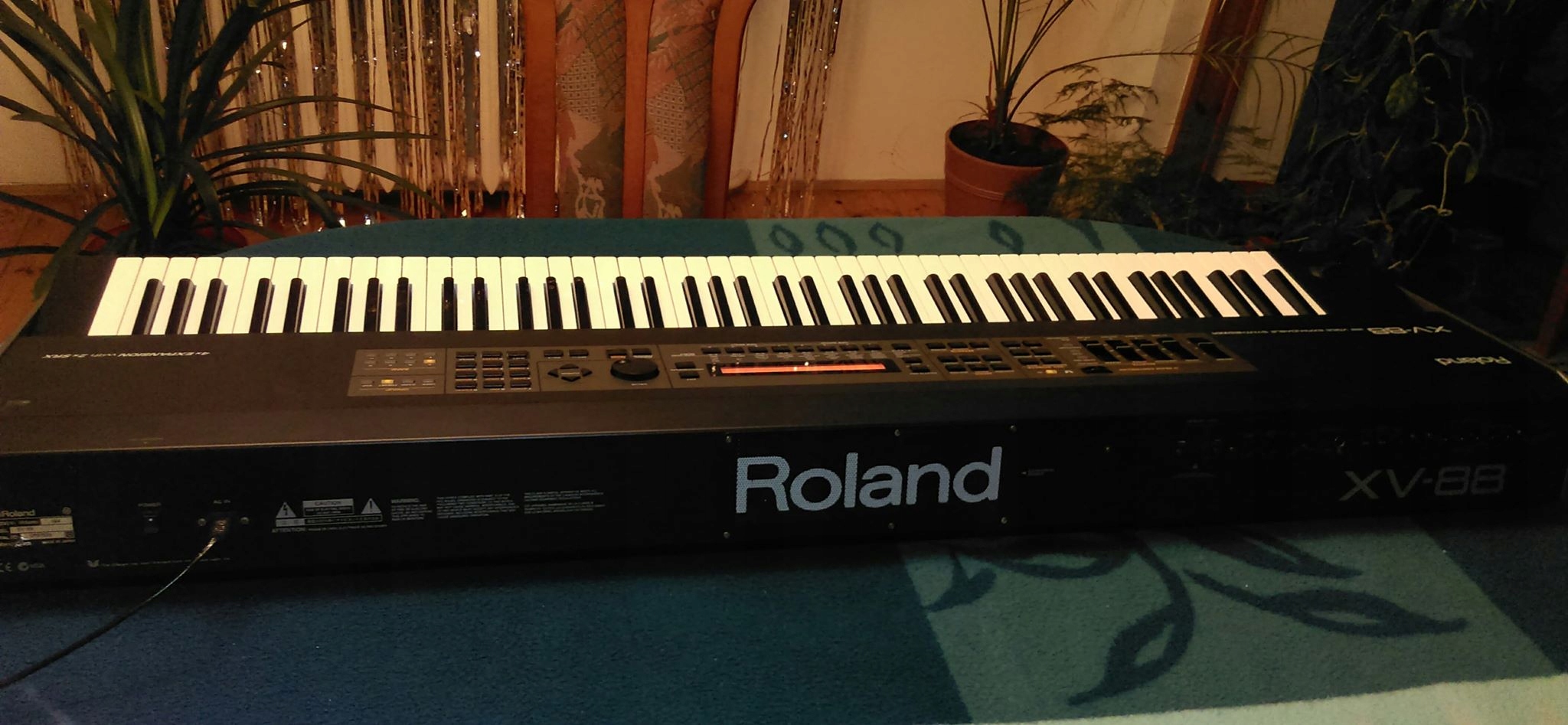 Roland XV-88 syntyzator - 7641452601 - oficjalne archiwum allegro
