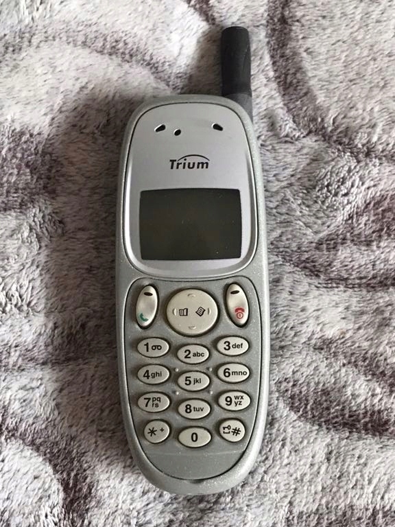 Telefon MITSUBISHI TRIUM MARS KLASYKA - 7559410868 - oficjalne archiwum ...