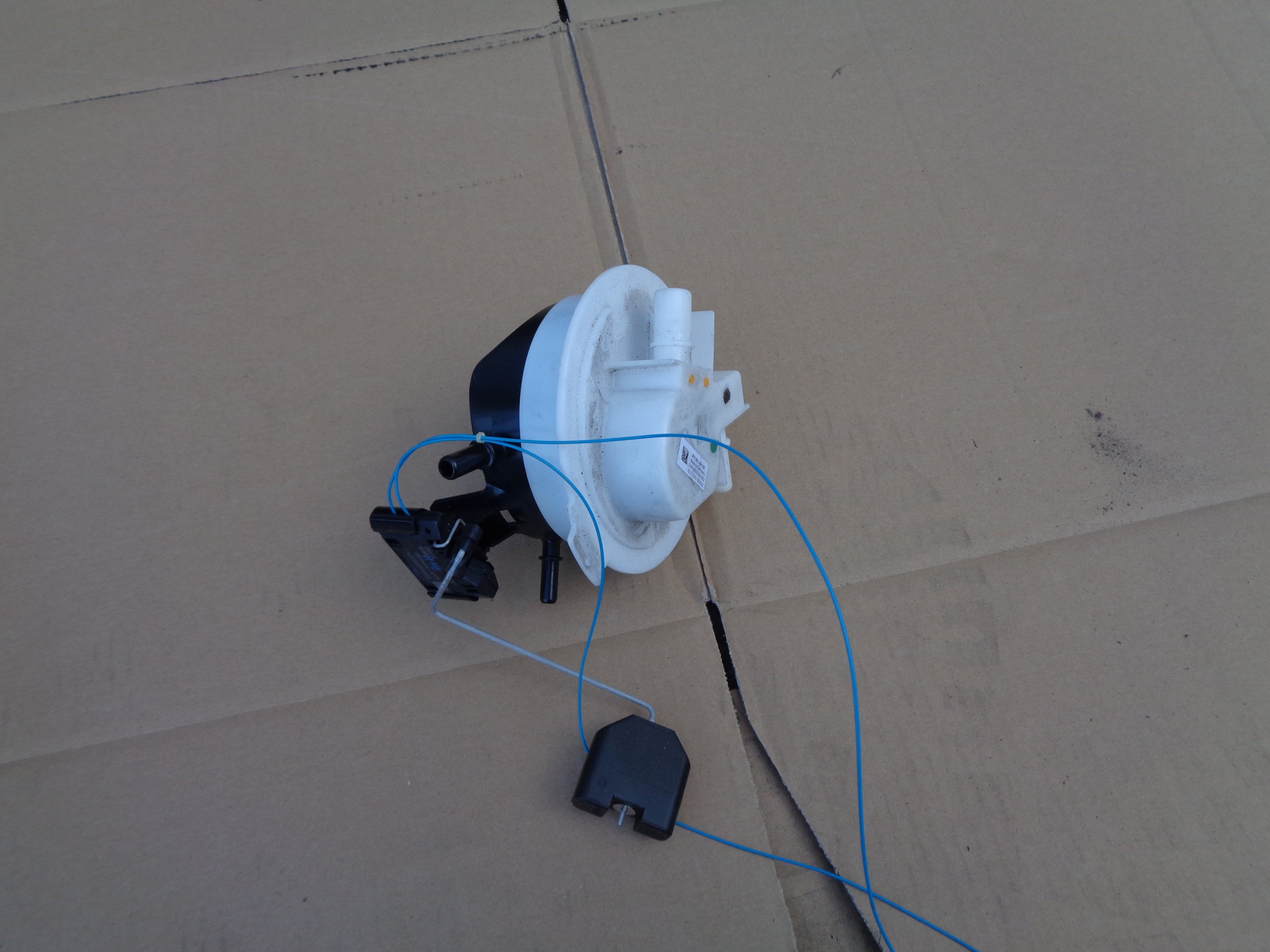 POMPA PALIWA PALIWOWA PANAMERA 970 4.8 97020142102 - 7341809379 ...