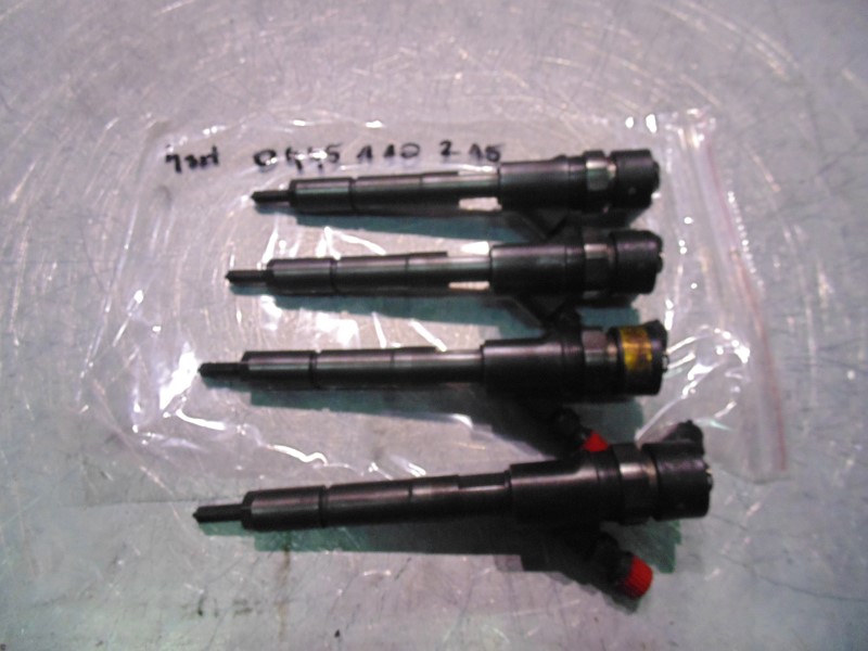 MINI ONE YARIS 1.4 D4D WTRYSKIWACZ 0445110215 - 7050308238 - oficjalne ...