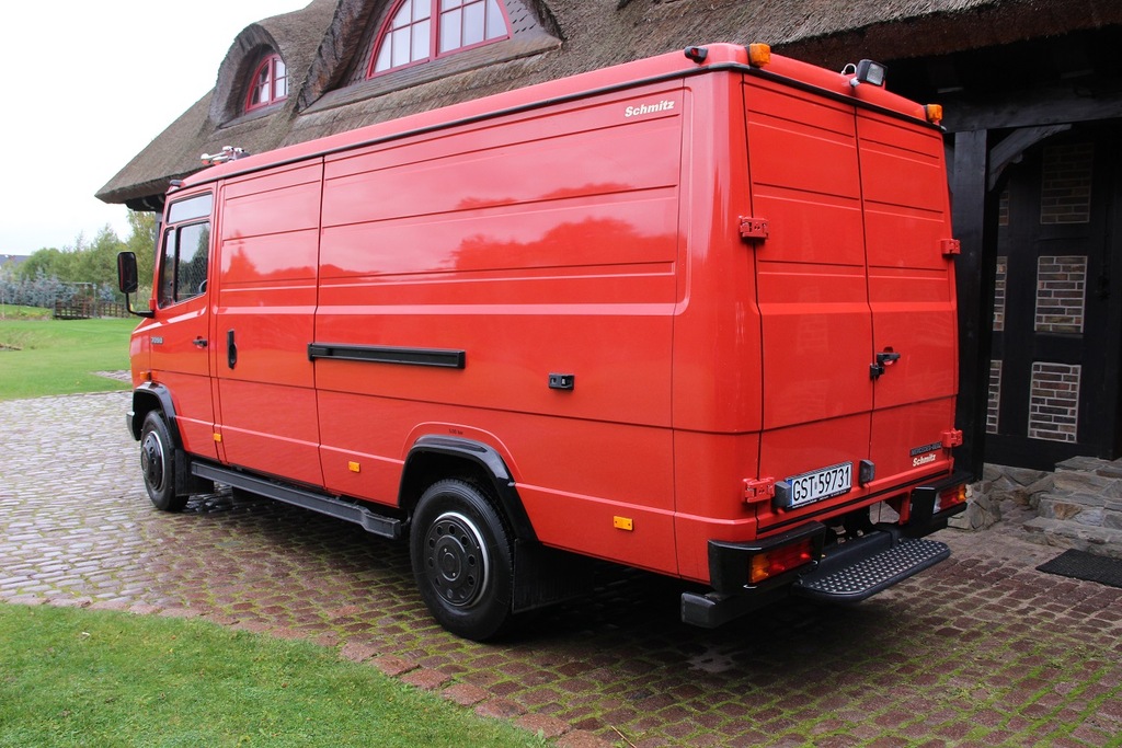 MERCEDES 709D oryginalny przebieg 5800km - 7108668474 - oficjalne ...