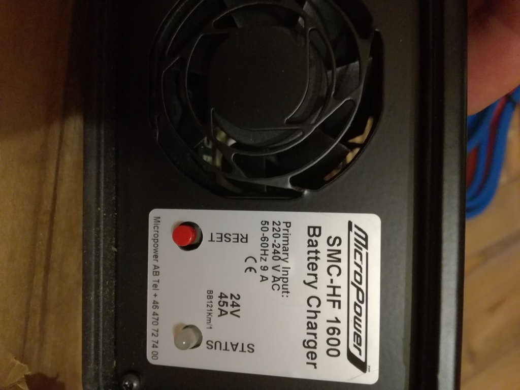 Prostownik Ładowarka MicroPower SMC-HF - 7324317902 - oficjalne archiwum Allegro