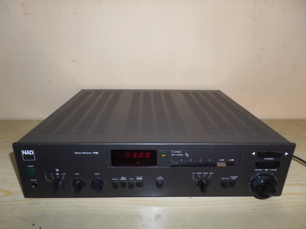Amplituner NAD 7130 audiofilski wzmacniacz stereo - 7643366717 ...