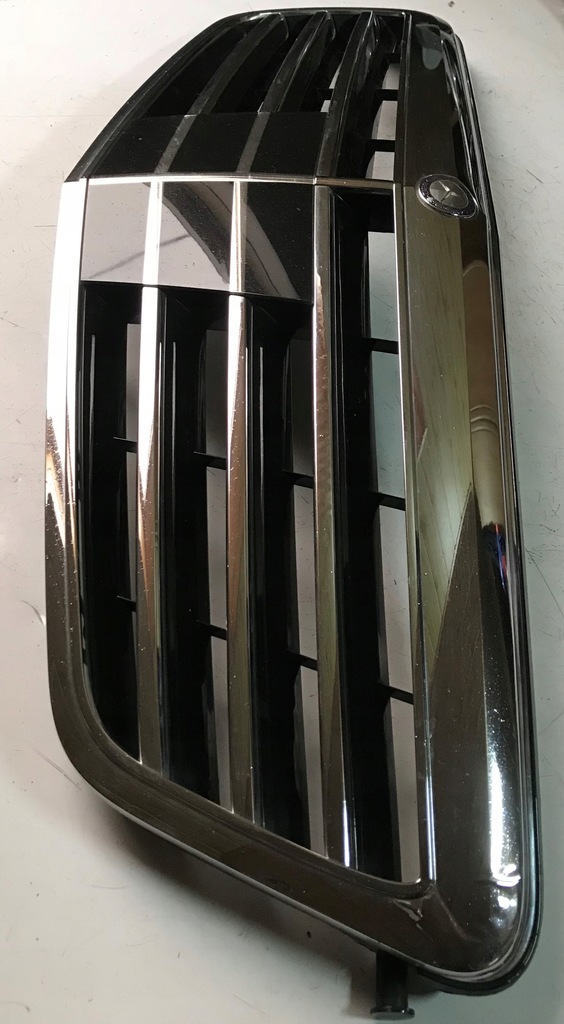 Mercedes E-Klasse W212 grill atrapa A2128800383 - 7669769178 ...