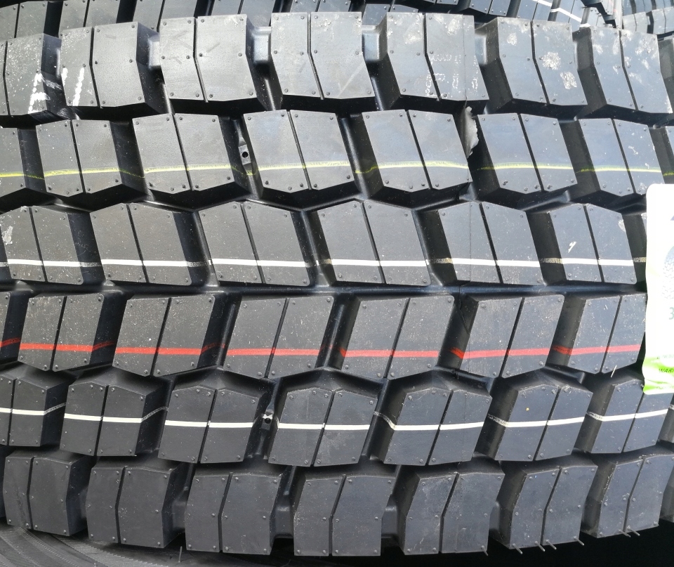 4 NOWE OPONY NAPĘDOWE 315/70R22,5 AUFINE ADR3 28cm - 7285683860 - oficjalne archiwum Allegro