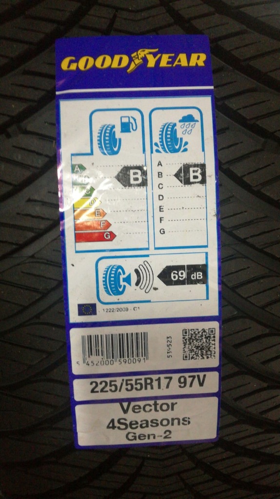 4x Goodyear 225/55R17 97V VECTOR 4SEASONS G2 - 7758951900 - oficjalne archiwum Allegro