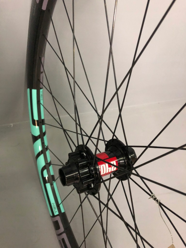 KOŁA ENVE M90 CARBON 27,5 DT SWISS 240S FV PROMO - 7509466392 ... KOŁA ENVE M90 CARBON 27,5 DT SWISS 240S FV PROMO - 7509466392 ...