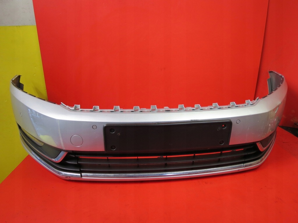 VW PASSAT B7 ZDERZAK PRZEDNI HALOGENY PDC KPL LA7W - 7523312482 - oficjalne archiwum Allegro