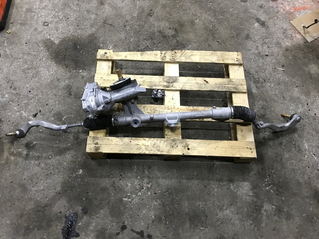 BMW X1 F48 MAGLOWNICA PRZEKLADNIA UH 6885889 - 7339517677 - oficjalne ...