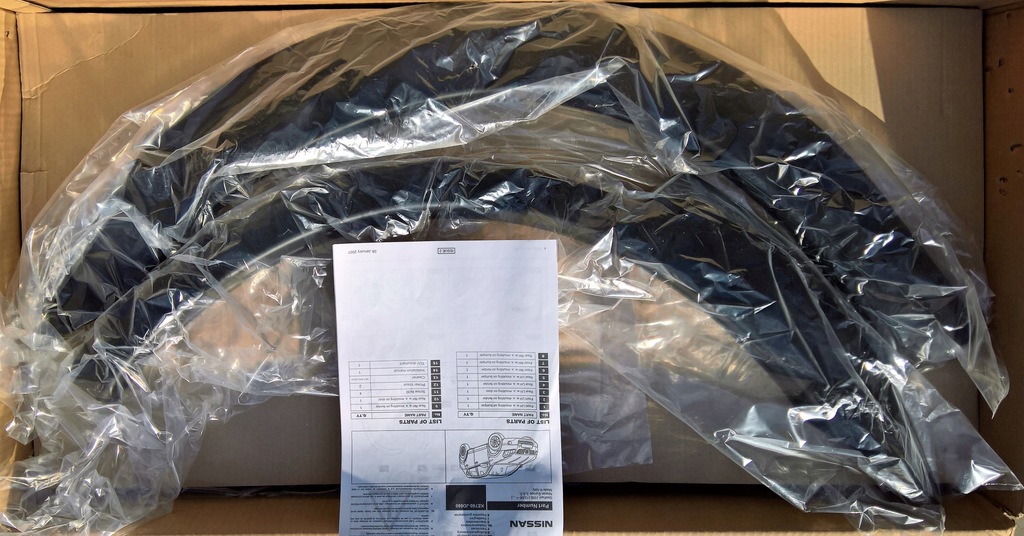 Nissan Qashqai J10E KE760-JD080 Komplet listew. - 7628881776 ...