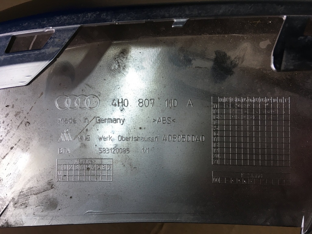 HOKEJ SPOJLER ZDERZAKA Audi S8 4H 4H0807110A ŁADNY - 7026623411 ...