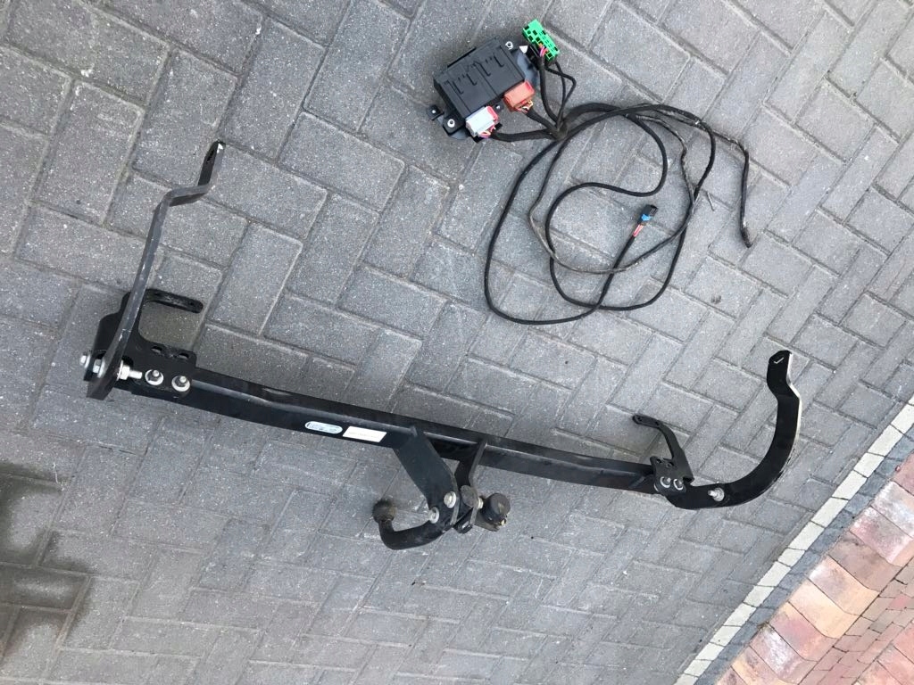 Hak PEUGEOT 508 SW oryginalny z modułem - 7569492087 - oficjalne archiwum Allegro