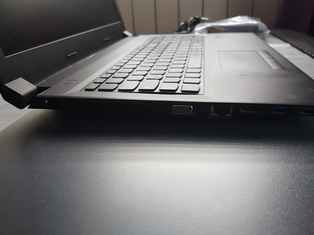 Laptop LENOVO B50-70 model 80EU - 7205608761 - oficjalne archiwum Allegro