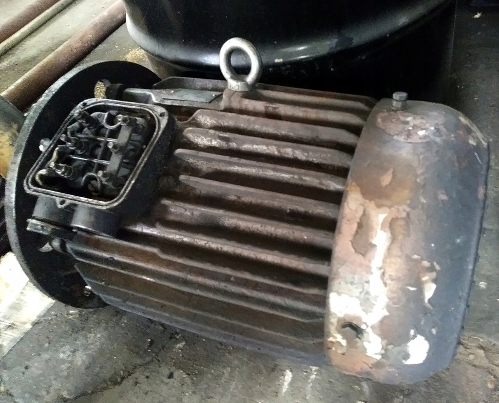 Silnik elektryczny 7,5kW 960obr. od PHM 160c - 7433642416 - oficjalne archiwum Allegro