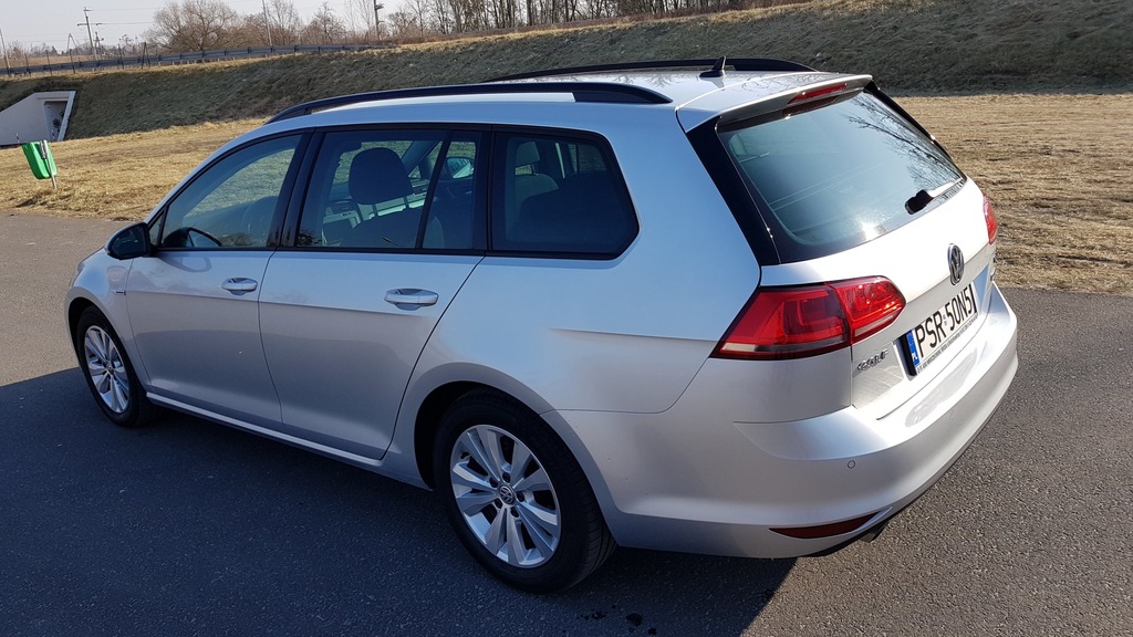Volkswagen Golf 7 kombi 1.6 TDI 2016 - 7265248394 - oficjalne archiwum ...