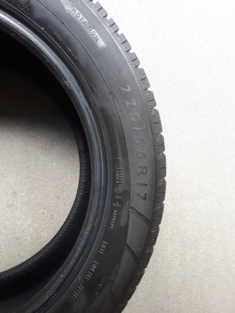 OPONY ZIMOWE DUNLOP 225/55/17 RUNFLAT 2016r. - 7499449930 - oficjalne ...