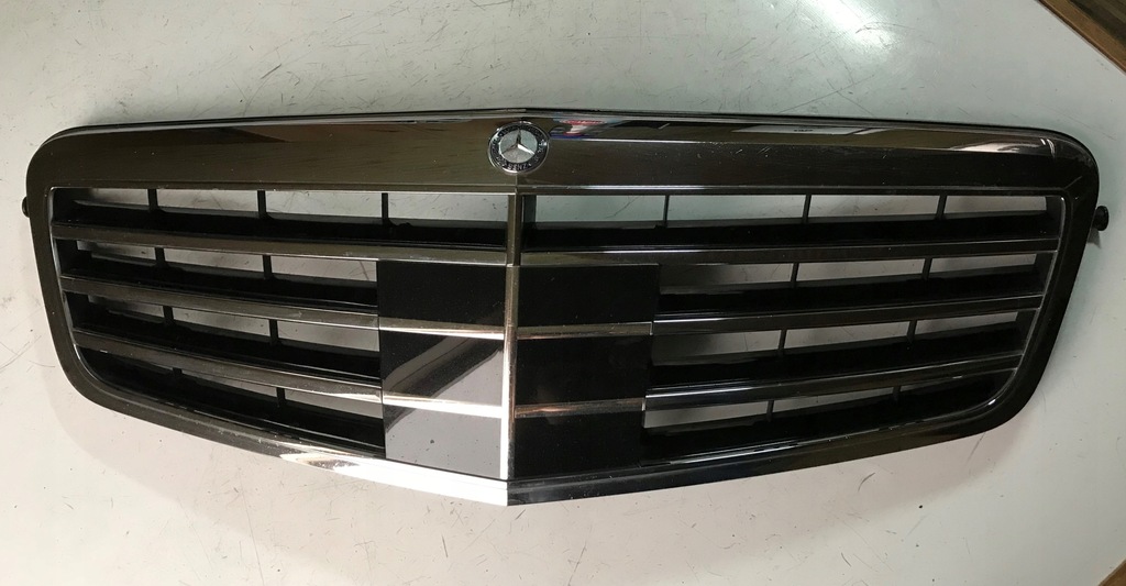 Mercedes E-Klasse W212 grill atrapa A2128800383 - 7669769178 ...