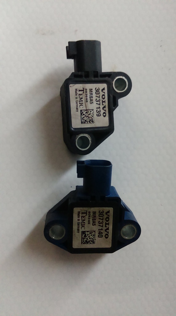 Czujnik airbag 30737140 Volvo 2.0D S40 V50 - 7516357990 - oficjalne archiwum Allegro