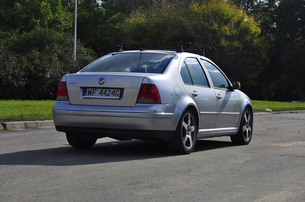 VW Bora 1.9 TDI 4motion Special Edition - 7567750441 - oficjalne ...