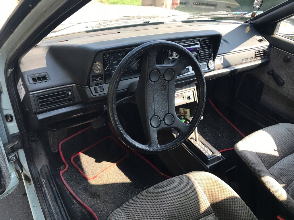 PASSAT GL 1.6 1985 ROK - 7478623229 - oficjalne archiwum Allegro