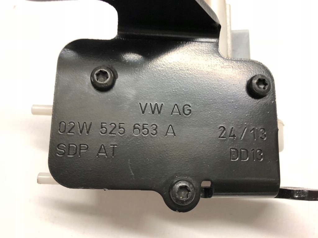 STEROWNIK PRZEPŁYWU VW T5 02W525653A 02W525641A - 7634442833 ...