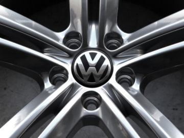 ORIGINÁLNÍ VW TIGUAN 19 PALCŮ 5N0601025T (2V56) zánovní za ...